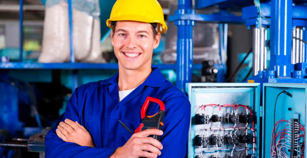 Hazlo tú mismo vs. electricista profesional: ¿Cuál es la diferencia ...